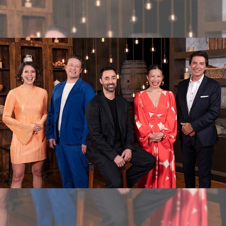 Jamie Oliver Heats Up The MasterChef Australia Kitchen. - Paramount ...